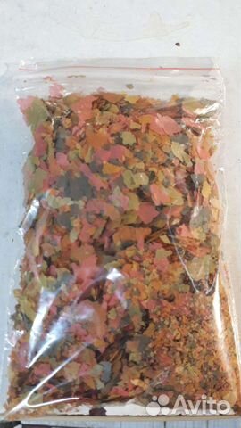 Корма для аквариумных и прудовых рыб