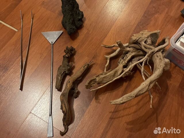 Коряги для аквариума и аксессуары
