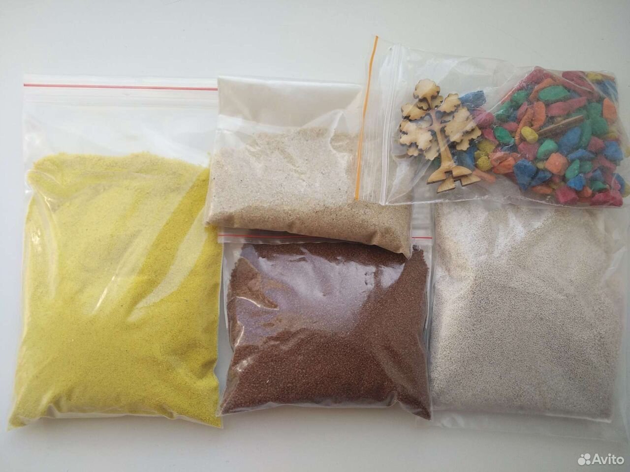 Декоративный песок цветные камни